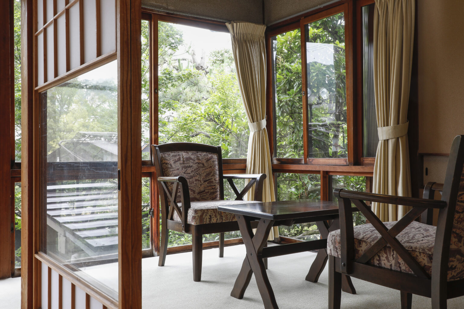 Rural Escapes: Journeying to Two Traditional Japanese Inns ...