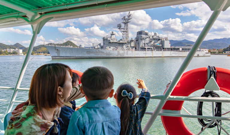 The Port City of Maizuru: From Spectacular Scenery to Pleasure Cruises ...